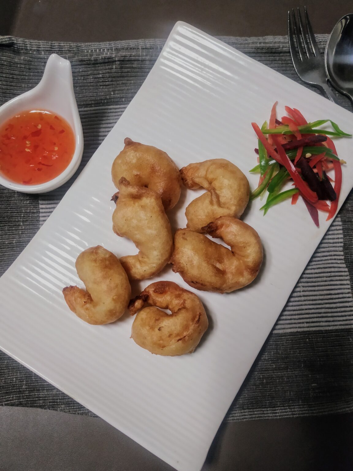 Golden fried prawns | Foodwhirl