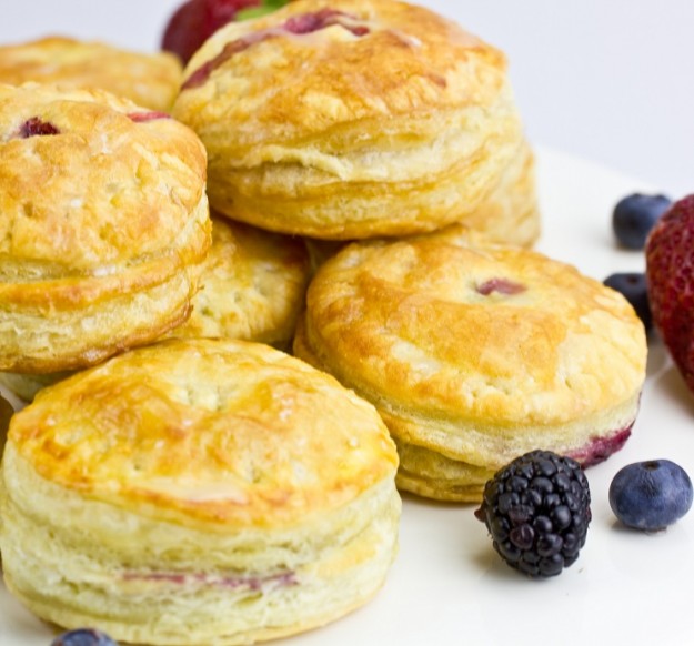 Mini Fruit Puff with Lemon Glaze | Foodwhirl